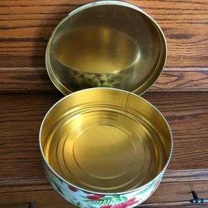 Kitchen | Vintage Fruit And Flower Tin | Poshmark